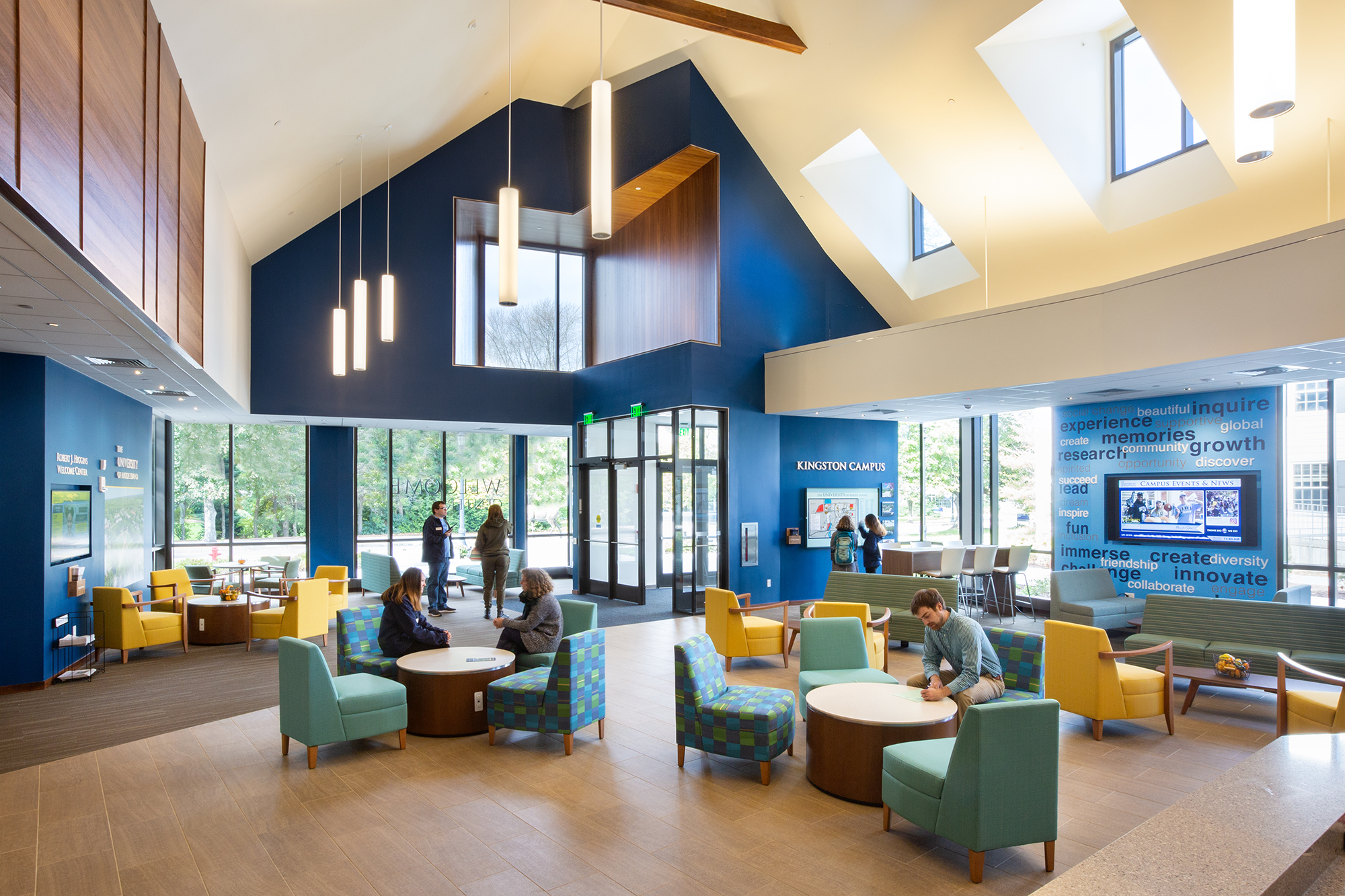 URI Robert J. Higgins Welcome Center | DBVW Architects